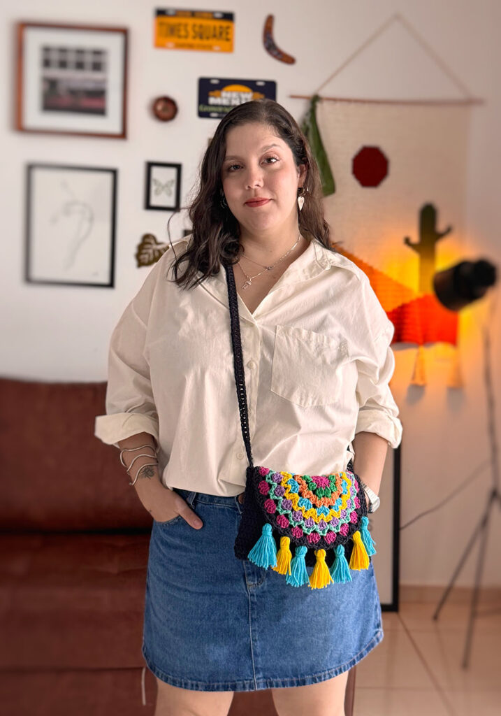 Bolsa Colors em crochê com o fio ATELIÊ - PINGOUIN